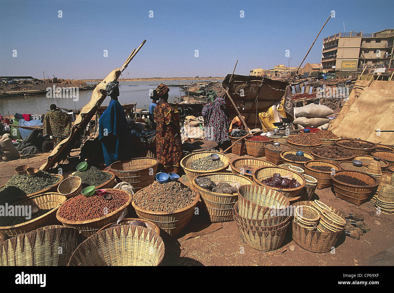 Port of mopti hi-res stock photography and images - Alamy