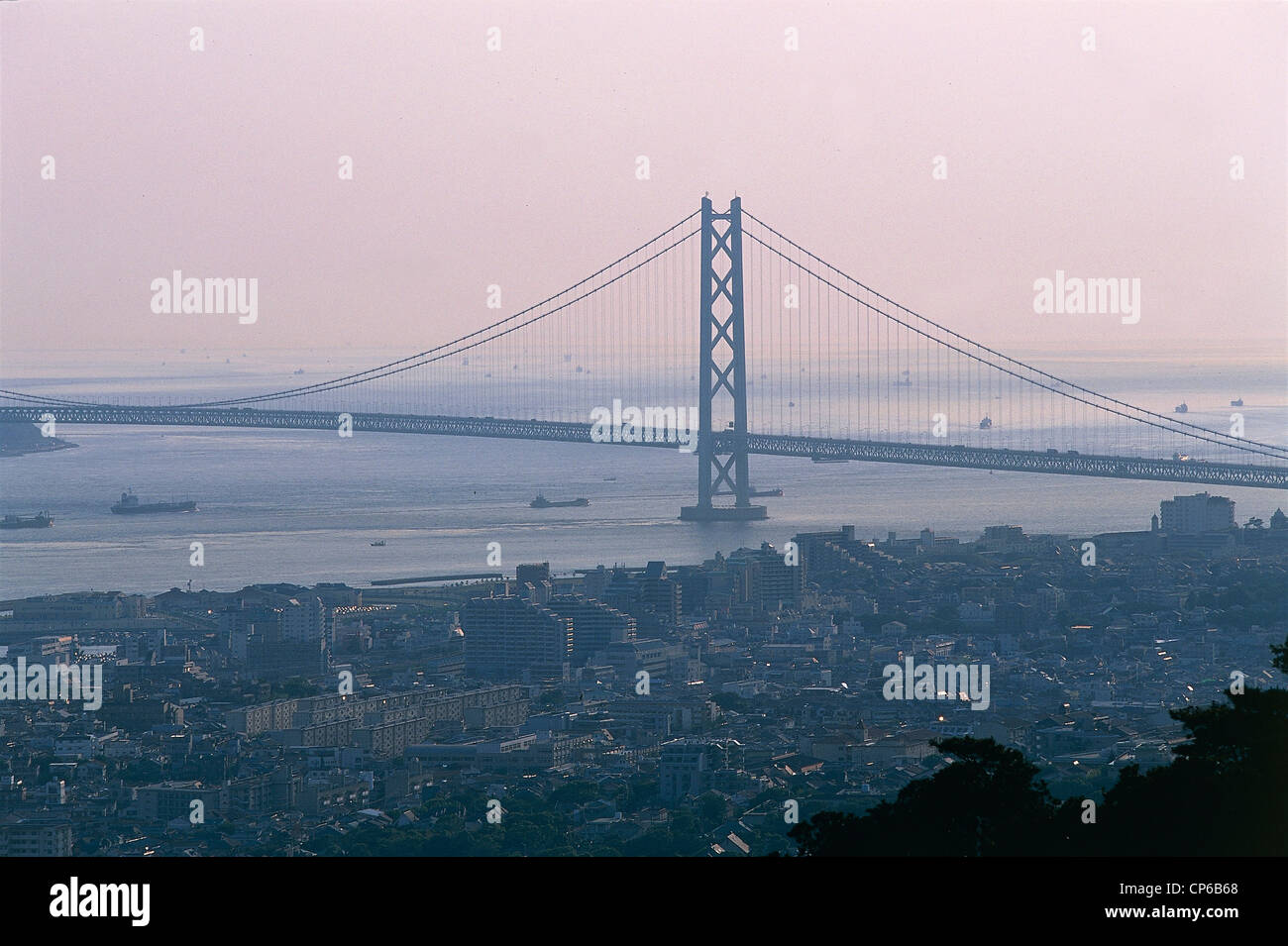 KANSAI KOBE JAPAN (west) Akashi Kaikyo Bridge Stock Photo - Alamy