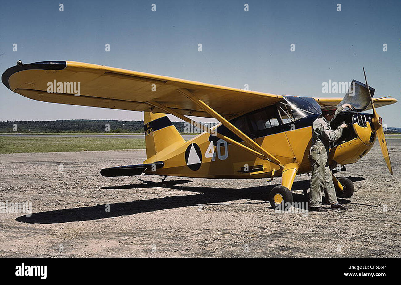 Civil air patrol stinson 105 hi-res stock photography and images - Alamy