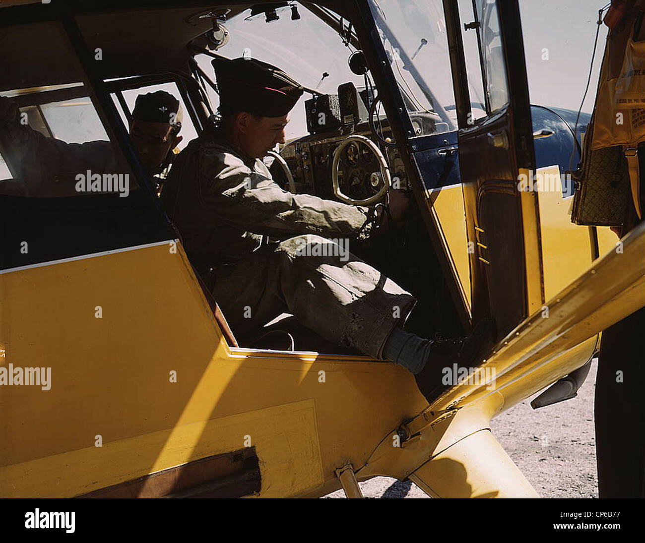 Stinson 105 hi-res stock photography and images - Alamy