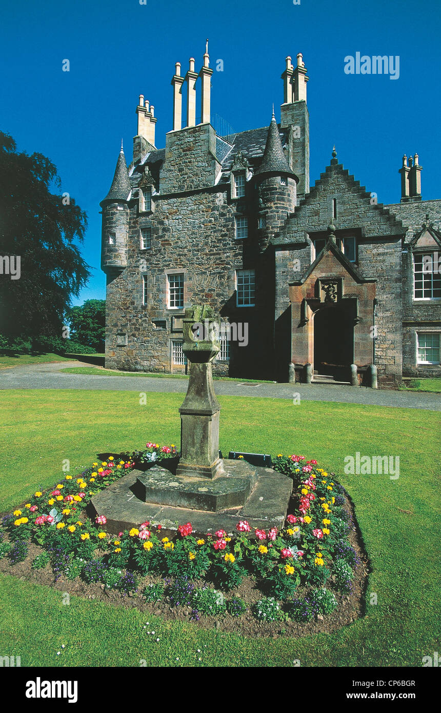 Lauriston castle hi-res stock photography and images - Alamy