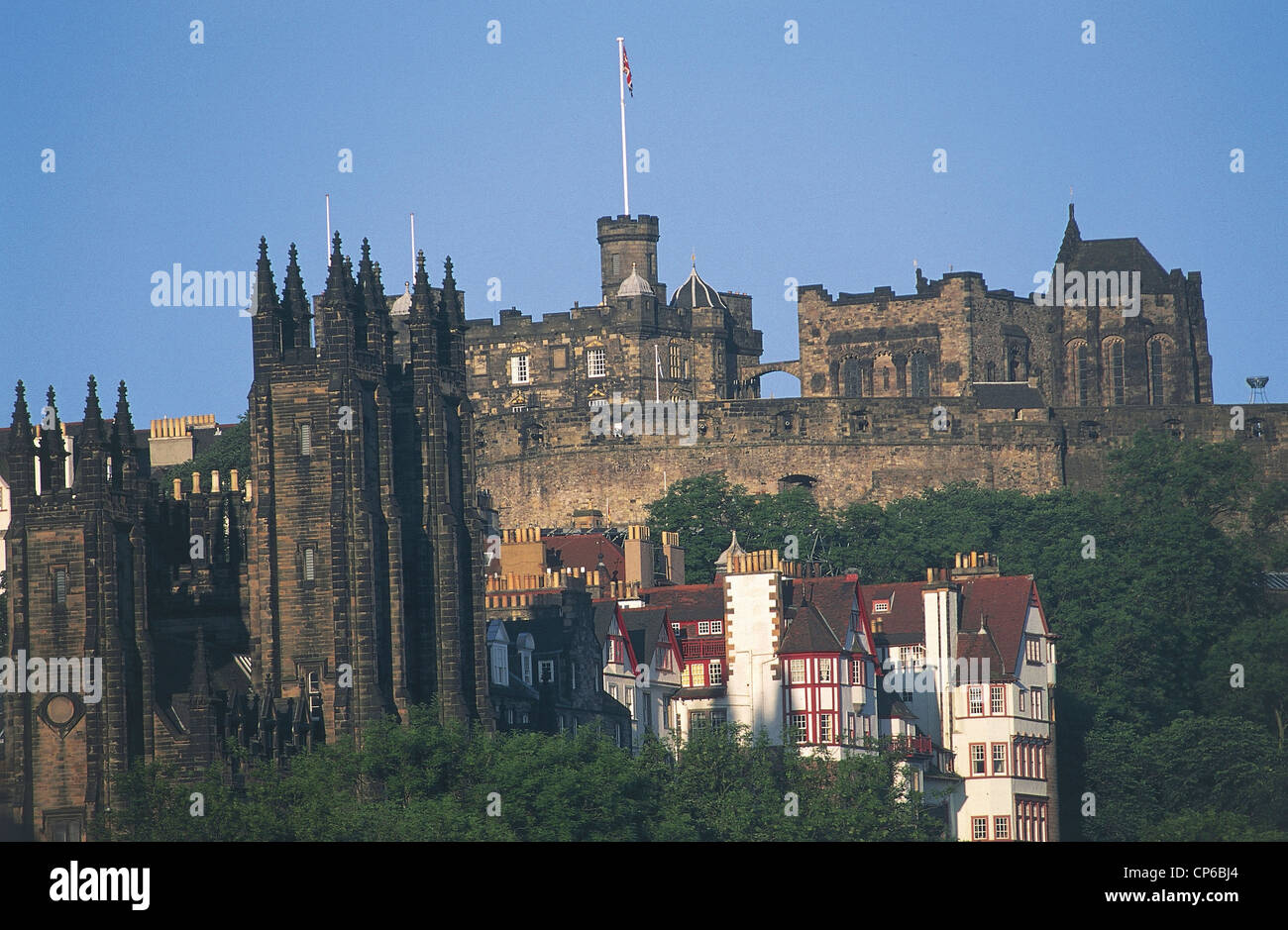 Old and new towns of edinburgh unesco hi-res stock photography and ...