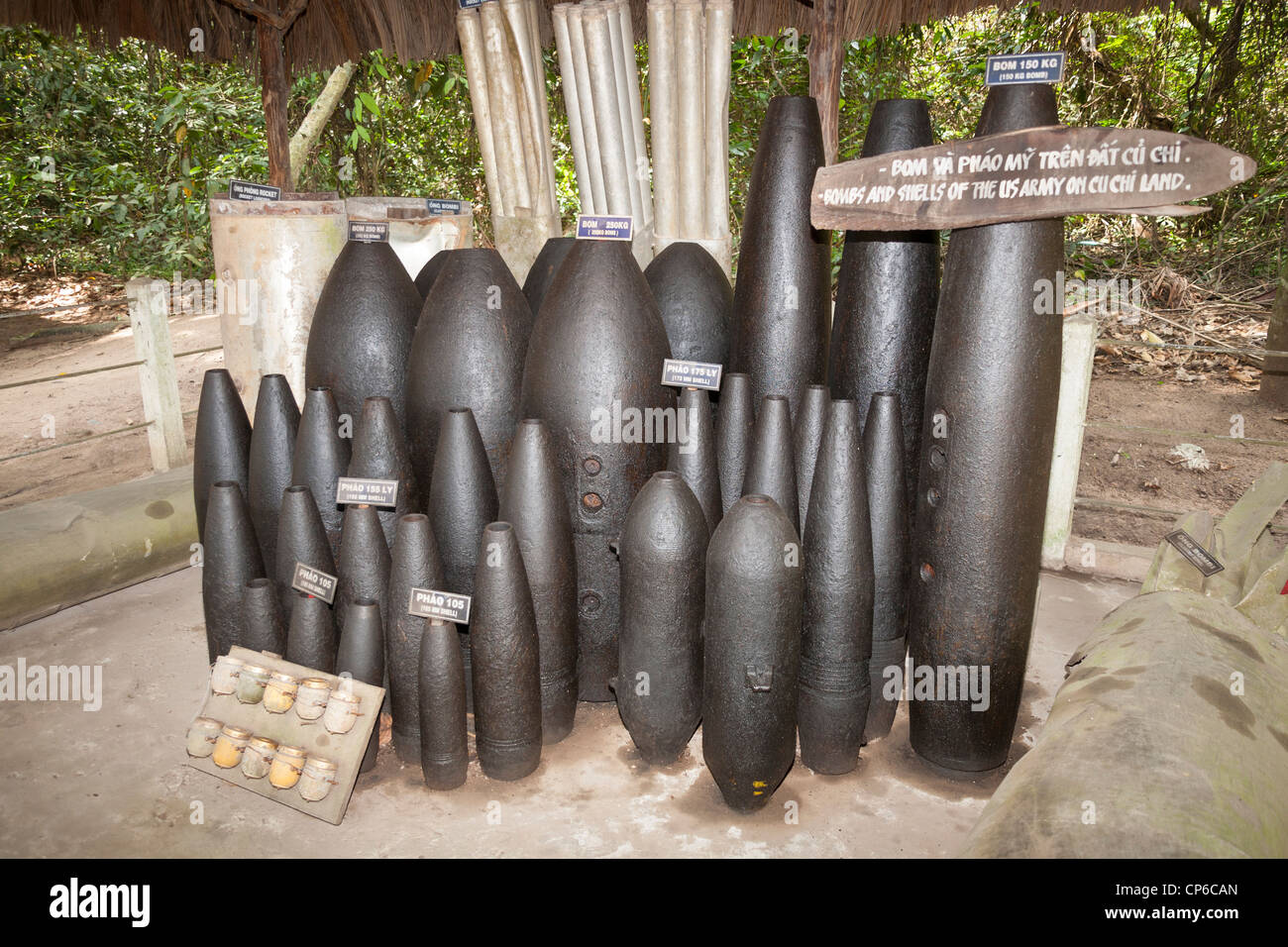 American bombs and shells used during the Vietnam War, Ben Dinh, Cu Chi ...