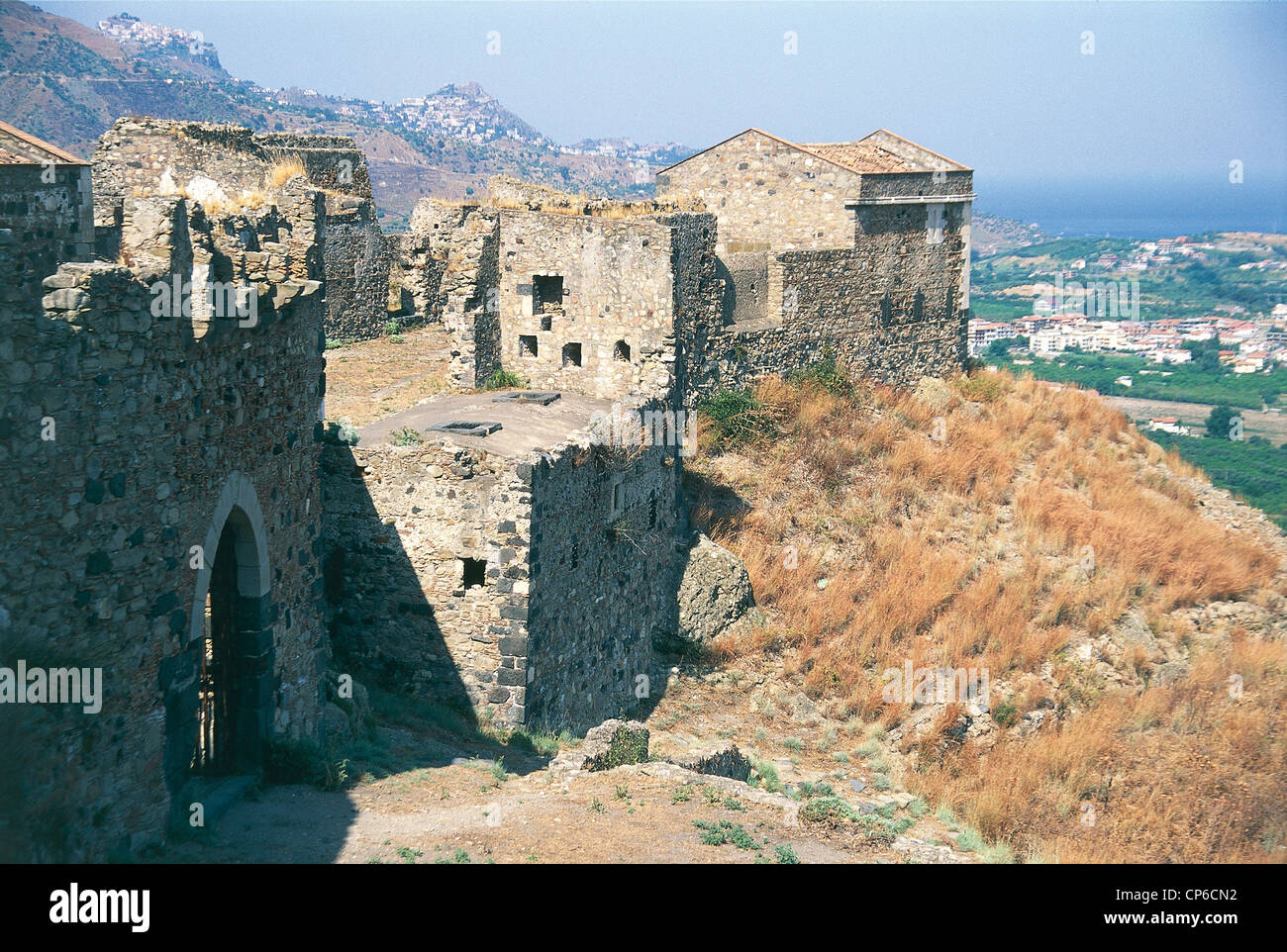 Calatabiano hi-res stock photography and images - Alamy