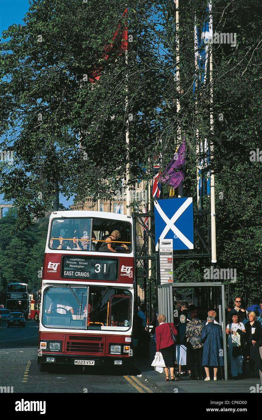 United Kingdom - Scotland, Edinburgh. Princess Street, Bus Stop Stock ...