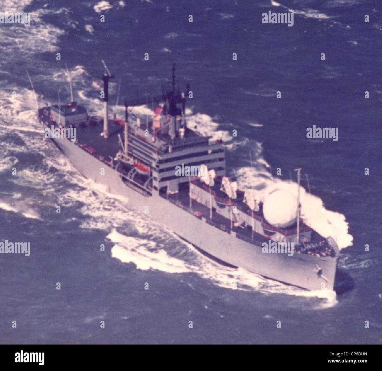 USNS Range Sentinel (T-AGM-22 Stock Photo - Alamy