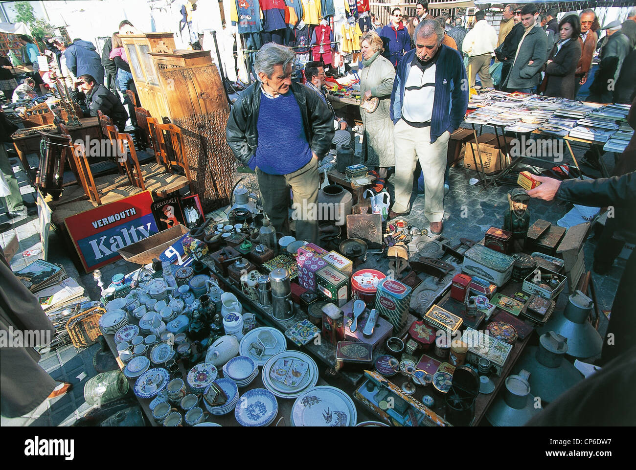 MADRID SPAIN El Rastro FLEA MARKET Stock Photo - Alamy