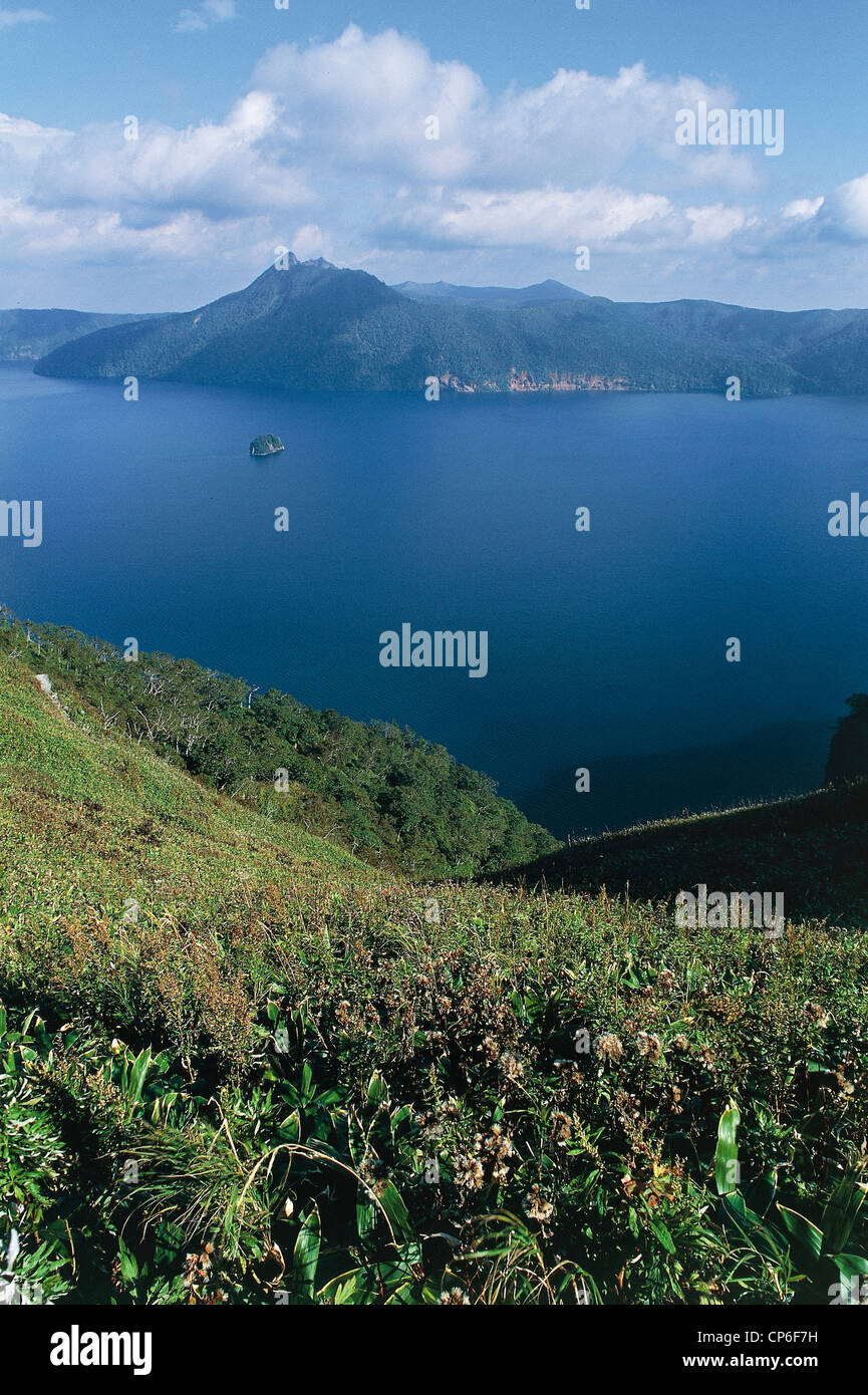 Mashu ko lake hi-res stock photography and images - Alamy