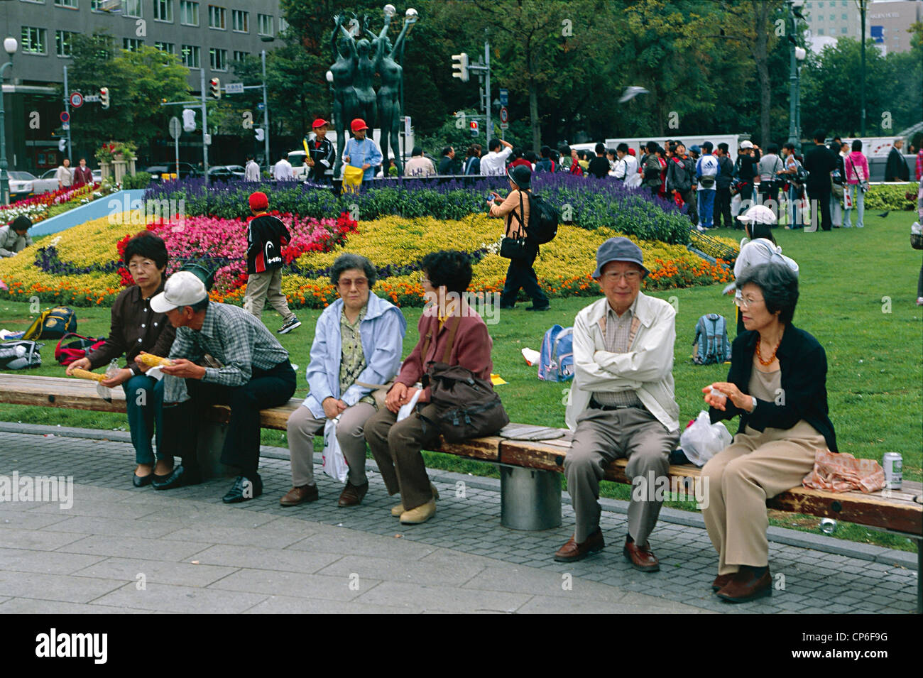 Japan - Hokkaido. Sapporo, Odori Park. People Stock Photo - Alamy