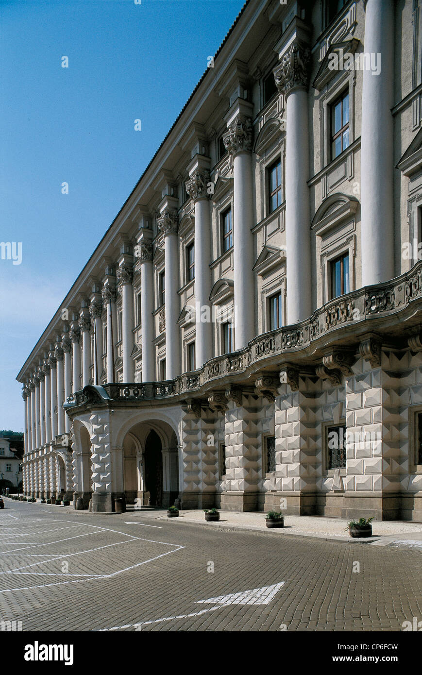 1669 97 hi-res stock photography and images - Alamy