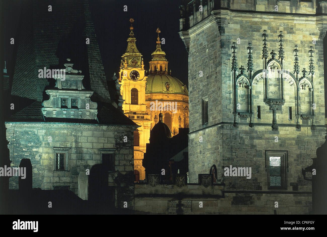 First half of 15th century architecture hi-res stock photography and ...