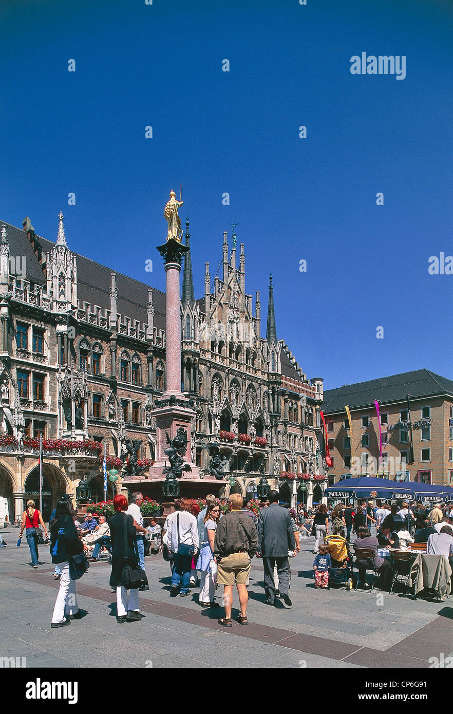 Germany - Munich - Monaco di Baviera, the new City Hall (Neues Rathaus ...