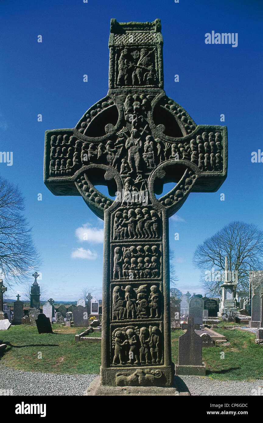 Ireland - County Louth - Boyne Valley - Monasterboice, cross Muiredach ...
