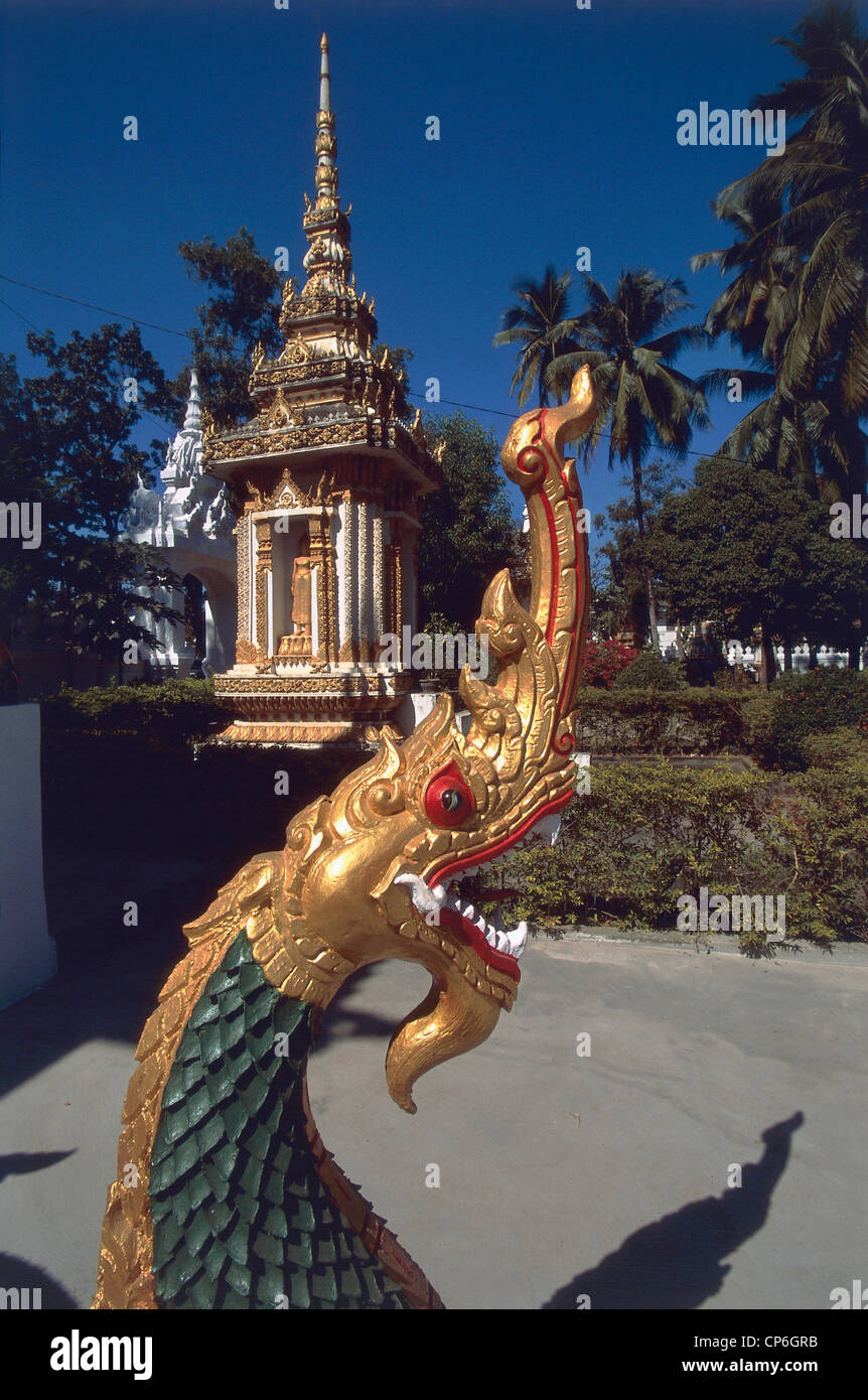 Laos - Vientiane (Viangchan). The Buddhist temple Wat Si Saket, outdoor ...
