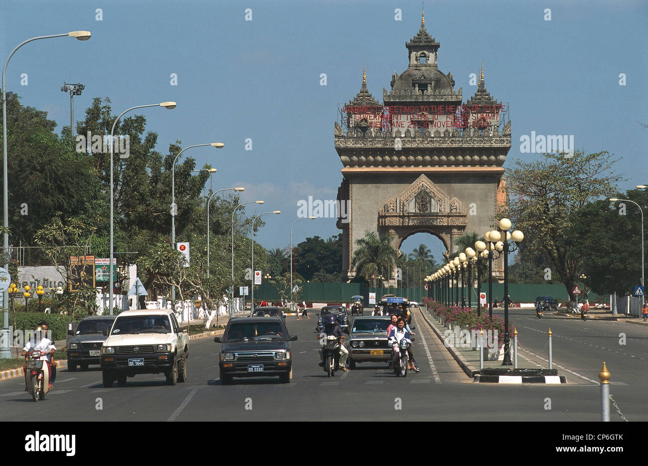 Laos - Vientiane (Viangchan), the Lan Xang Avenue. In the background ...