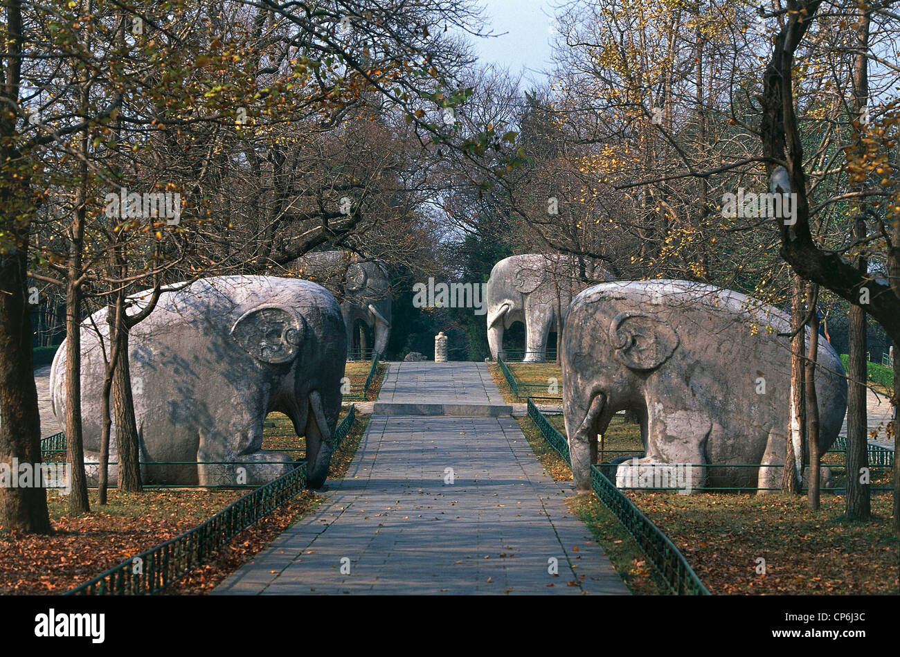 China Jiangsu Nanking (Nanjing). Xiaoling Mausoleum of Emperor Hongwu ...
