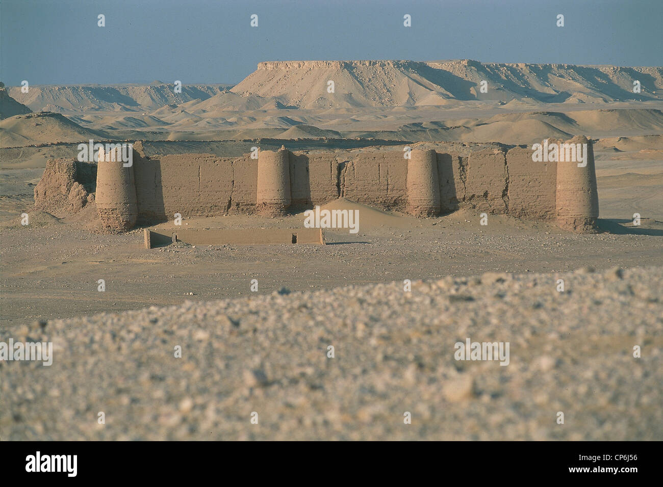 Egypt - El Kharga Oasis (Al Kharijah) - El Deir Stock Photo - Alamy
