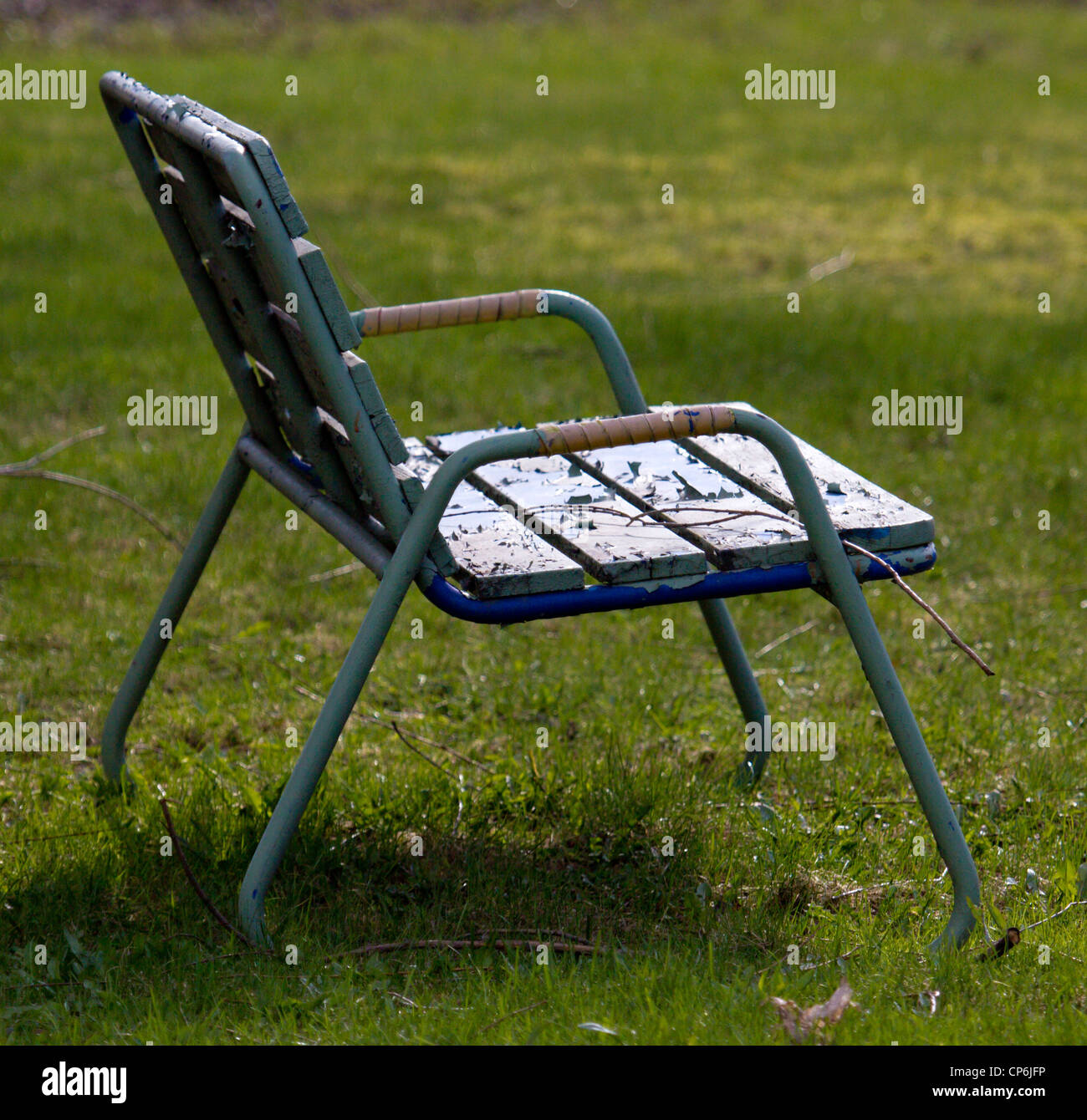 Masonry bench hi-res stock photography and images - Alamy