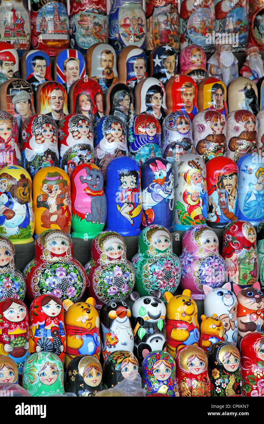 Babushka woman hi-res stock photography and images - Alamy