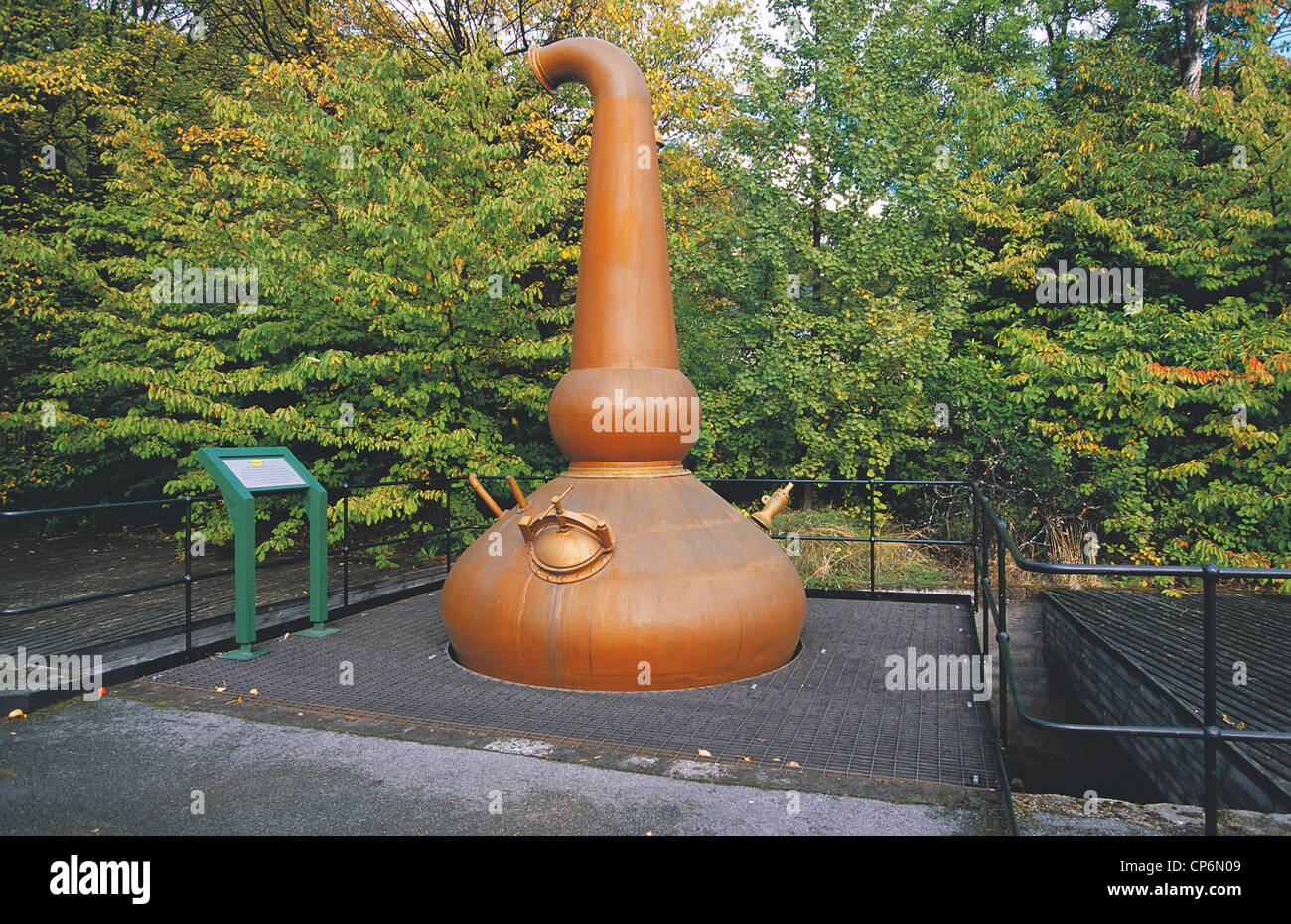 Glen Grant Distillery Rothes Grampian SCOTLAND Stock Photo - Alamy
