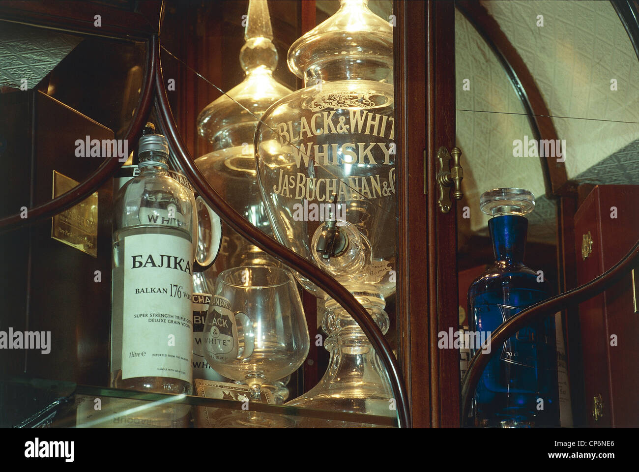 Ireland - Dublin - City Center ': Pub Nancy Hands Stock Photo - Alamy