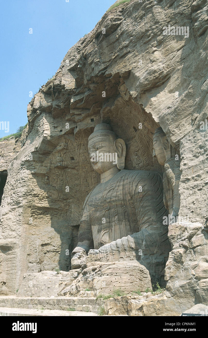Cave 20 yungang buddha statue hi-res stock photography and images - Alamy