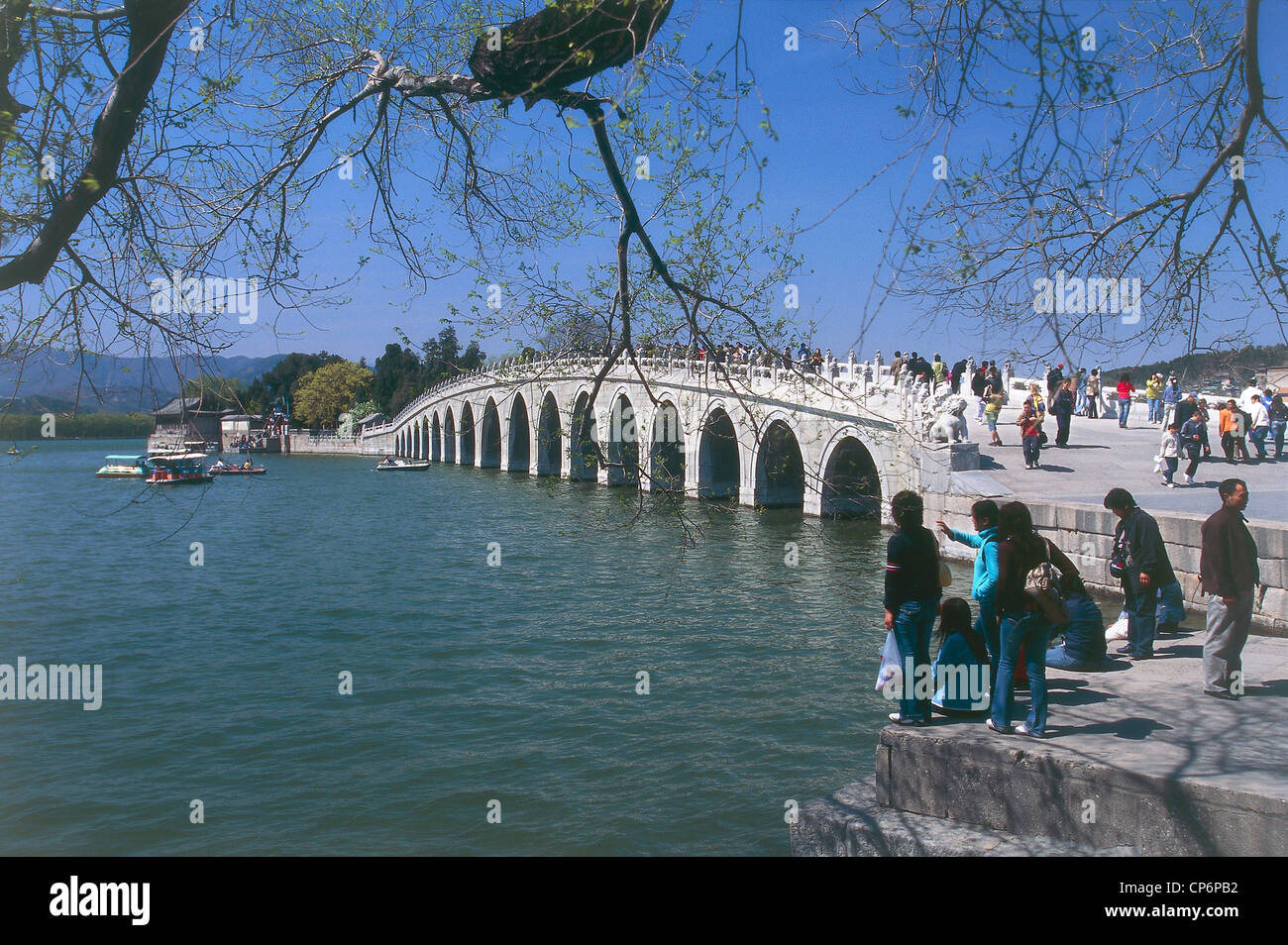 Marco polo bridge china hi-res stock photography and images - Alamy