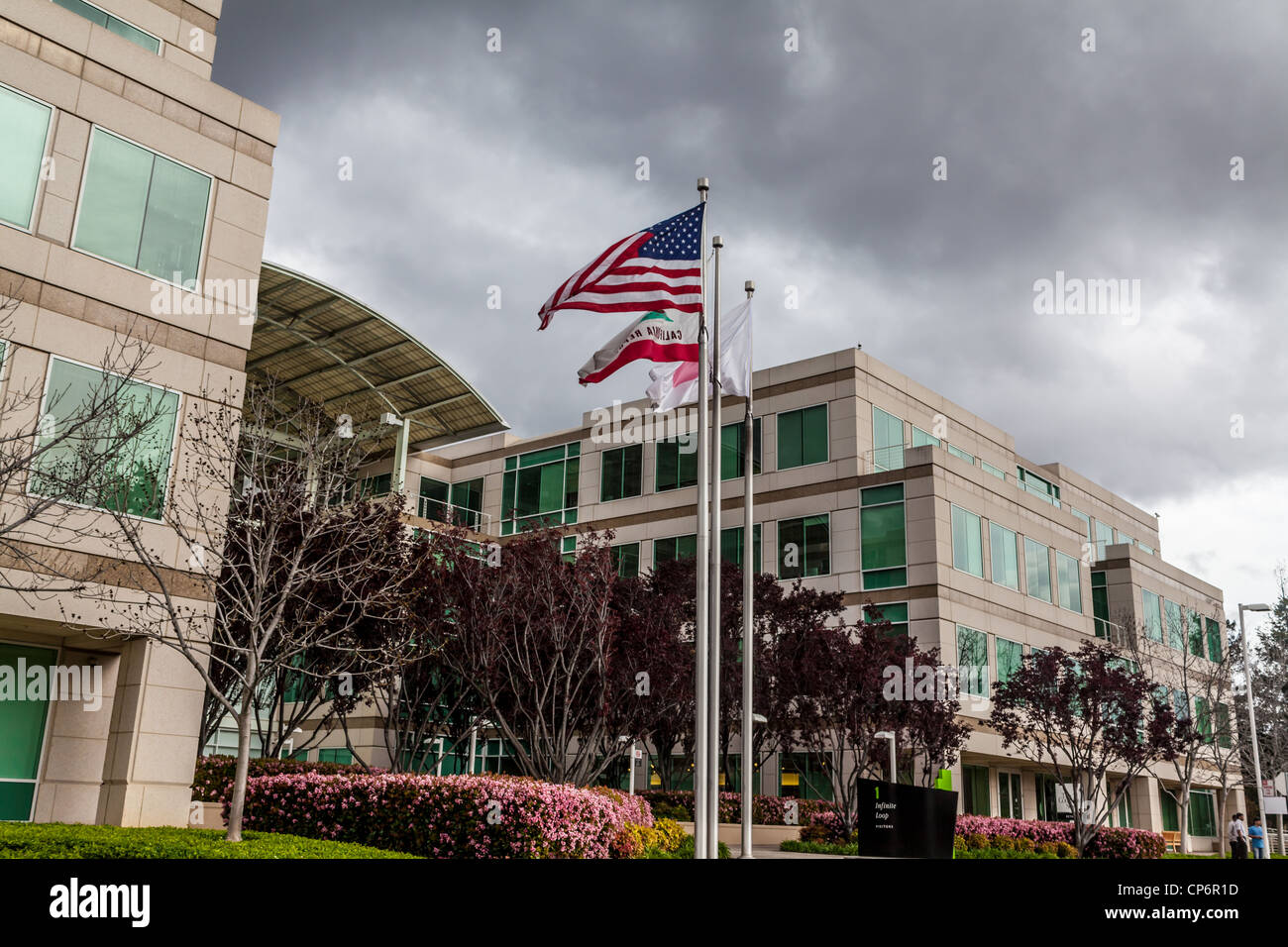 Apple headquarters cupertino logo hi-res stock photography and images ...