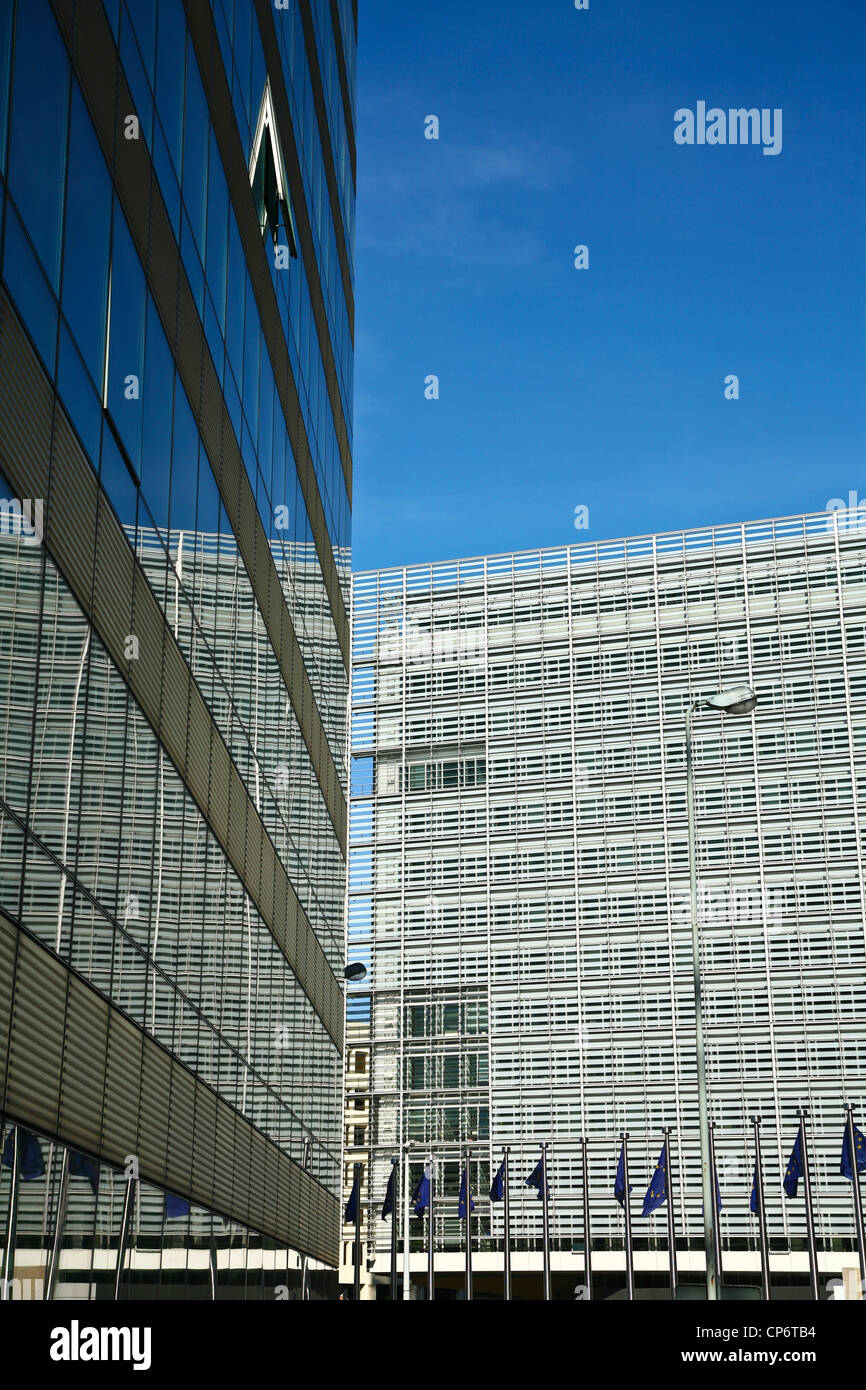 Flags eu headquarters brussels hi-res stock photography and images - Alamy