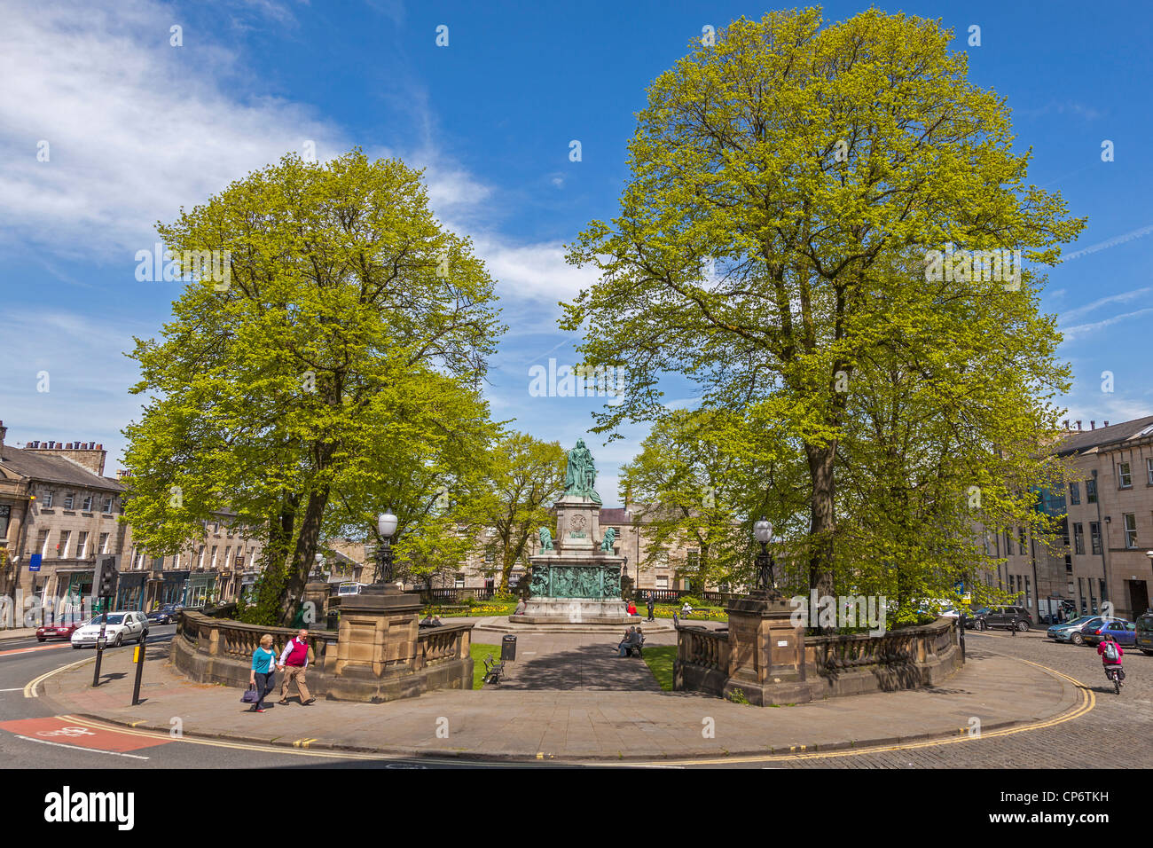 Dalton Square in Lancaster with statue of Queen Victoria Stock Photo ...