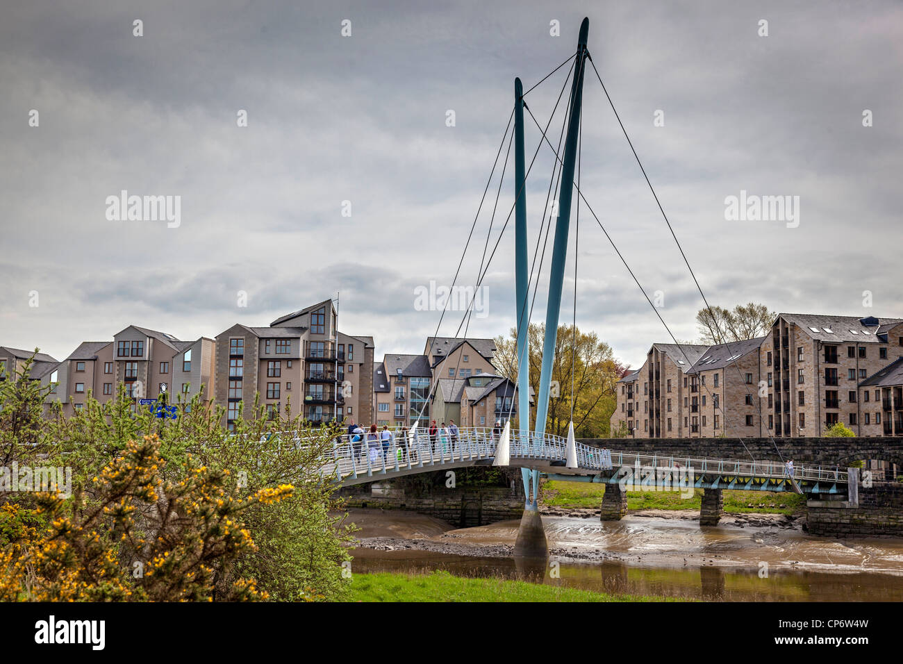 Lancaster. River Lune. Millennium Bridge Stock Photo - Alamy