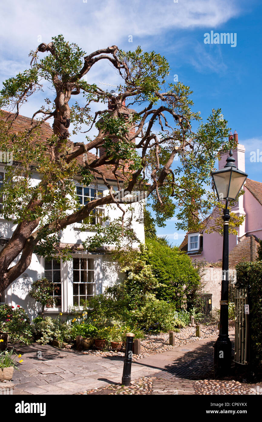 Church square rye houses hi-res stock photography and images - Alamy