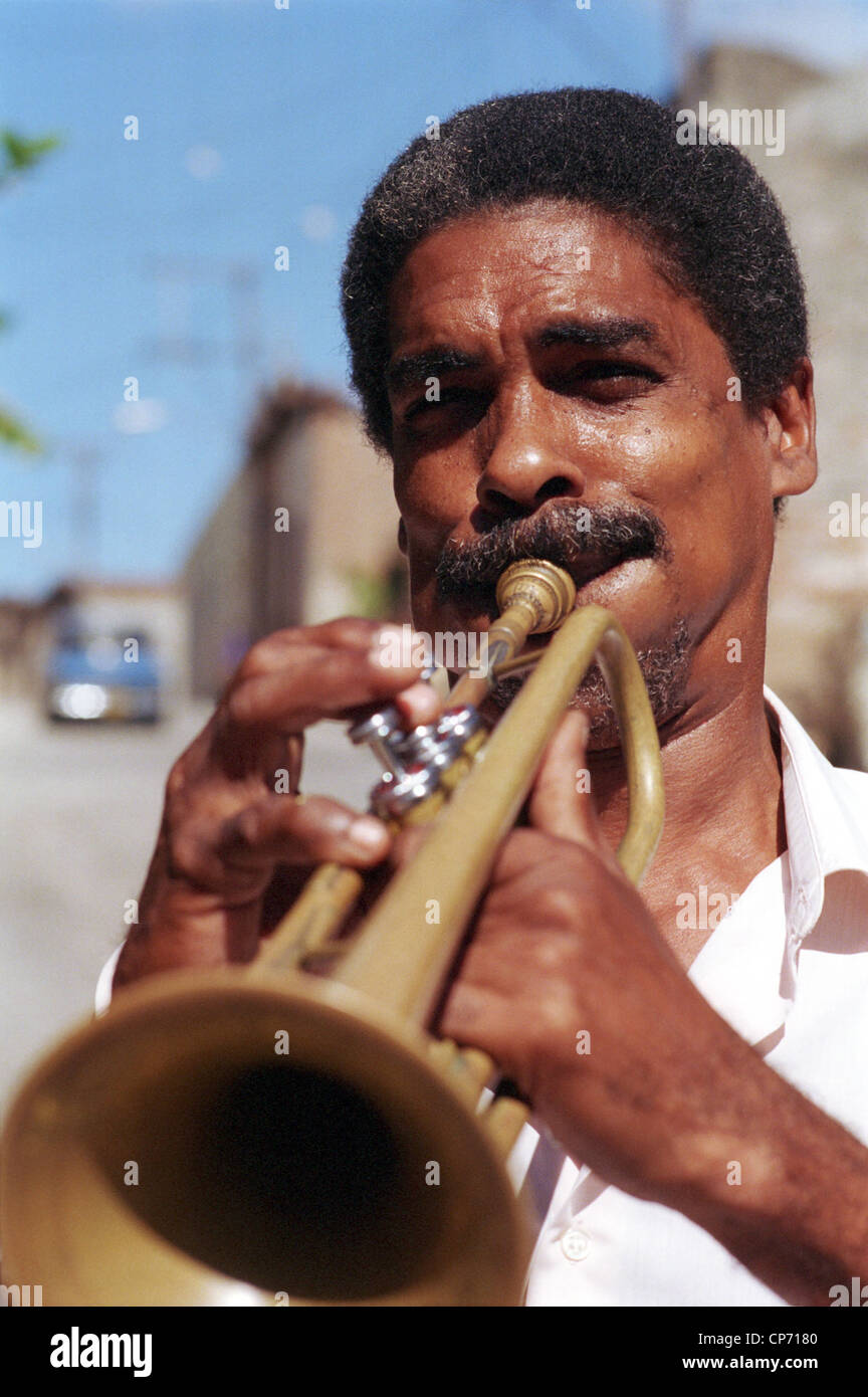 A trumpet player hi-res stock photography and images - Alamy