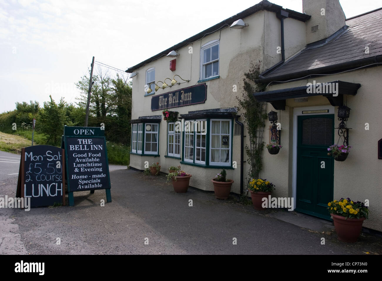 The Bell Inn, pub in West Overton on the A4 between Avebury and ...