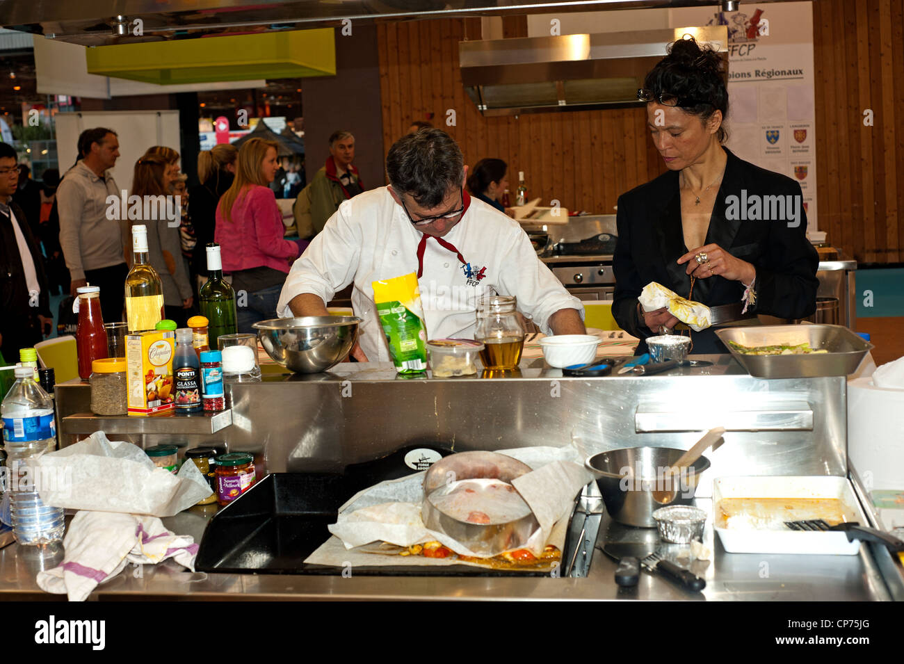 Competition chef hi-res stock photography and images - Alamy
