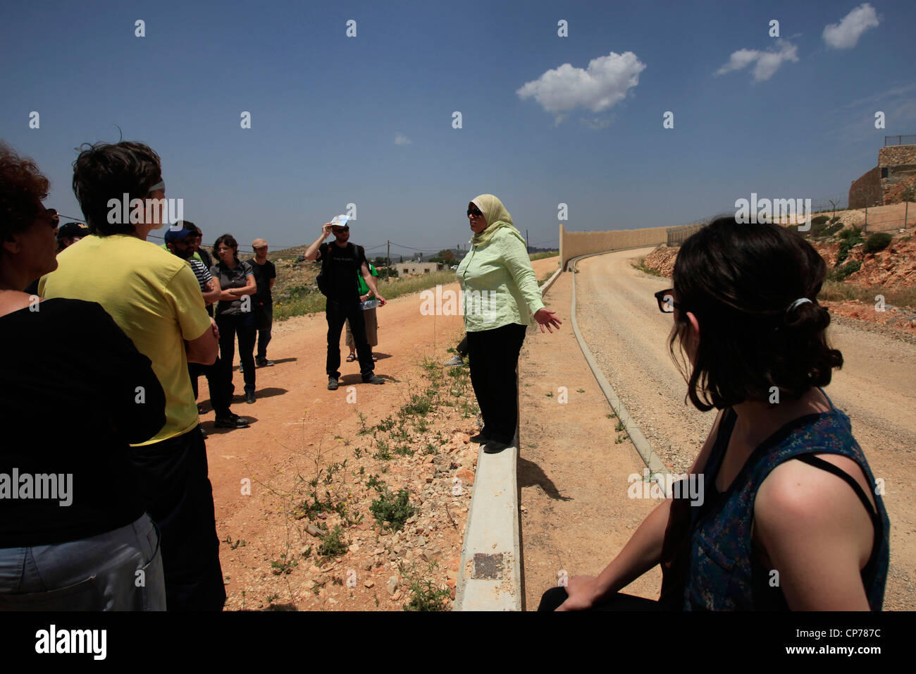 The west bank barrier israel hi-res stock photography and images - Alamy