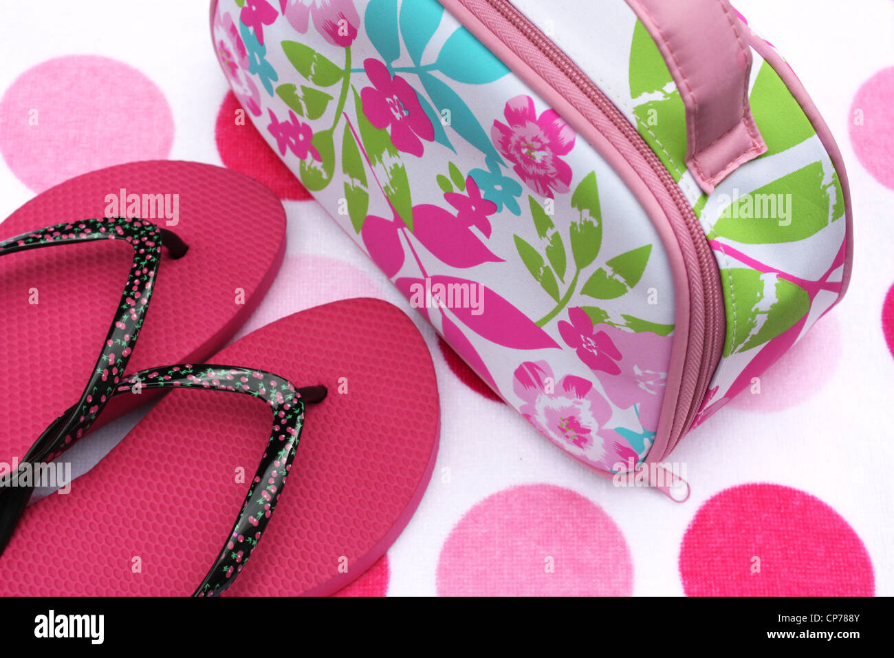 Pink flip flop slippers with accessory bag Stock Photo - Alamy