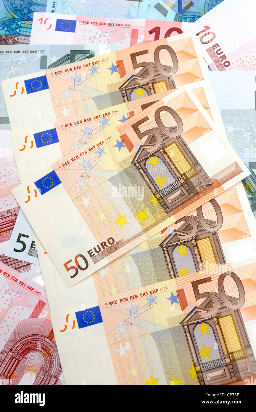Euro 50 notes Stock Photo - Alamy