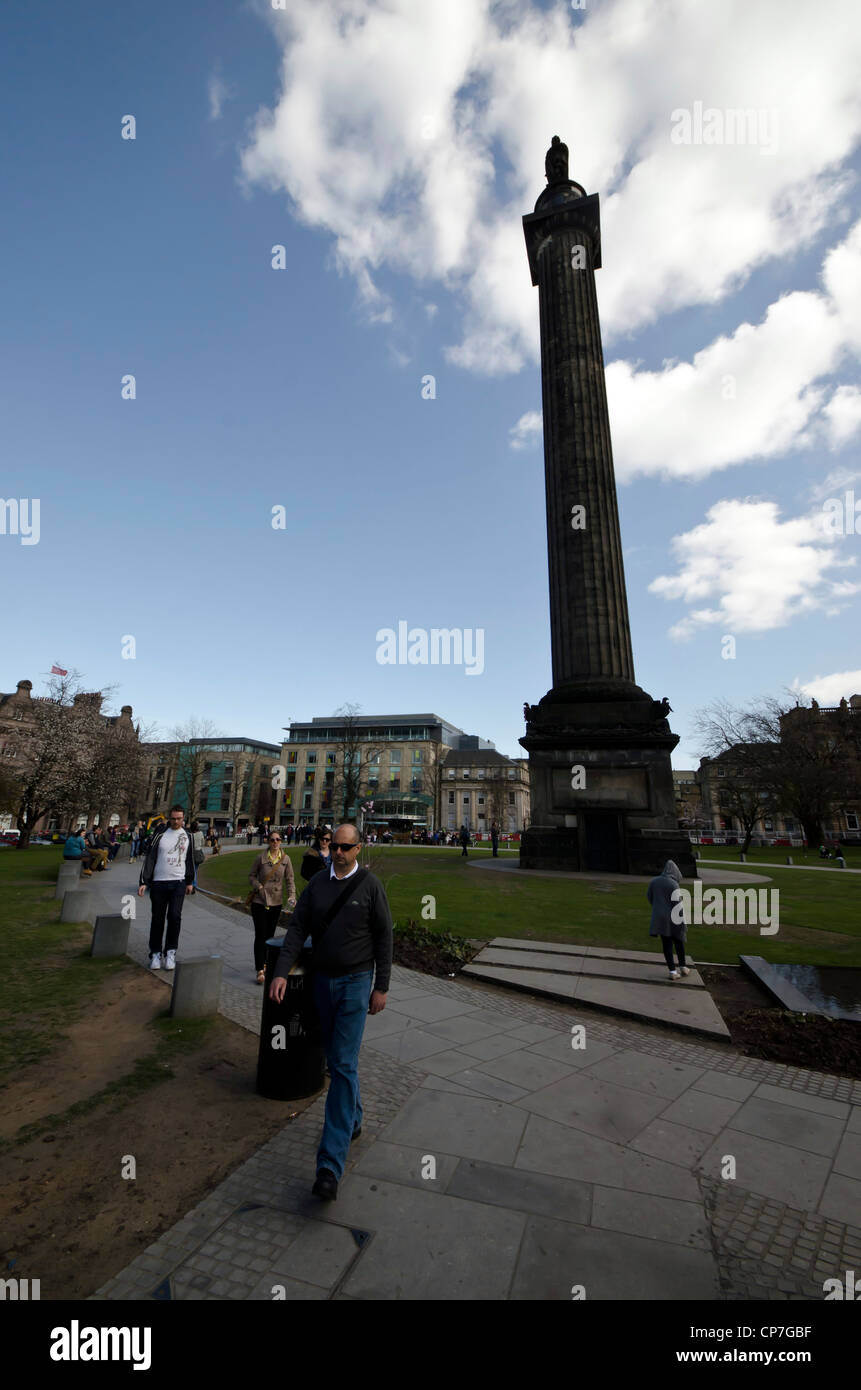 The column in St Andrews Square in the centre of Edinburgh, Scotland ...