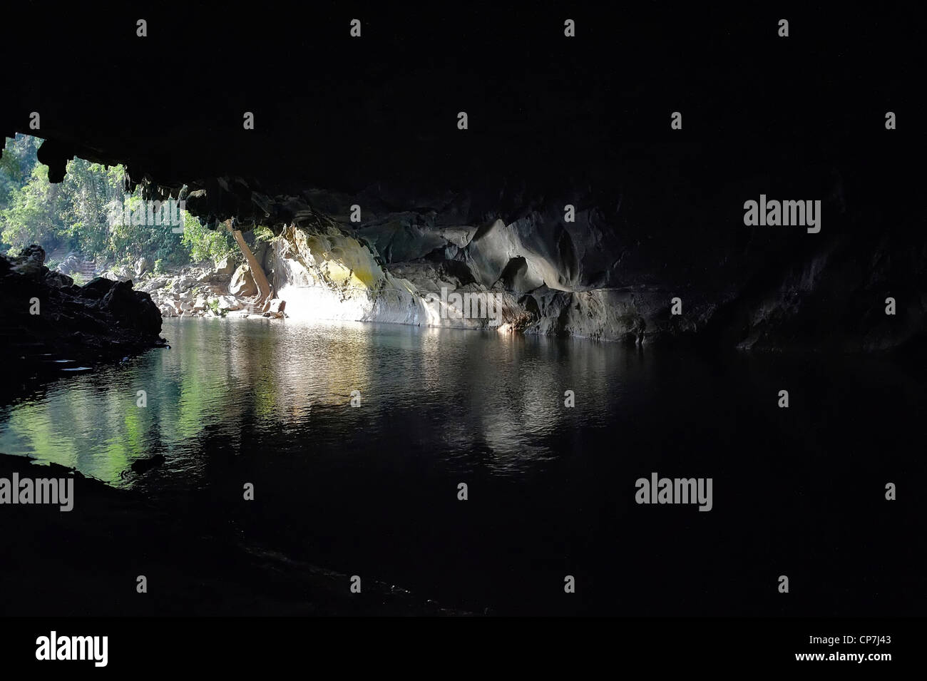 Underground cave interior in laos hi-res stock photography and images ...