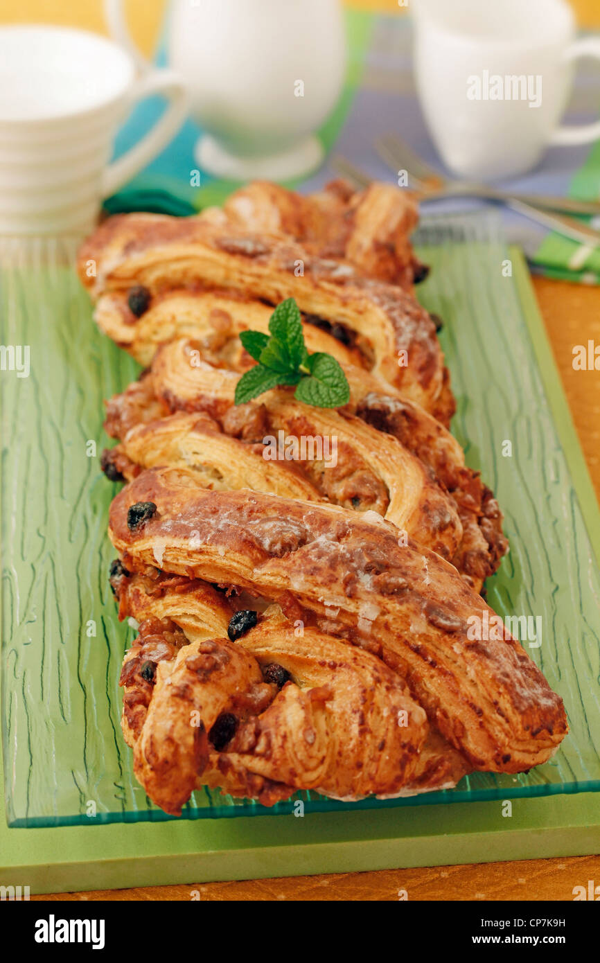 Puff pastry braid. Recipe available Stock Photo - Alamy