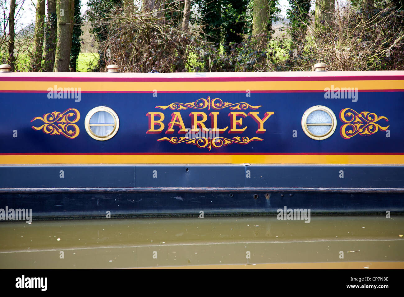 Canal narrow boat called 'Barley" on the Wey Navigation Stock Photo - Alamy