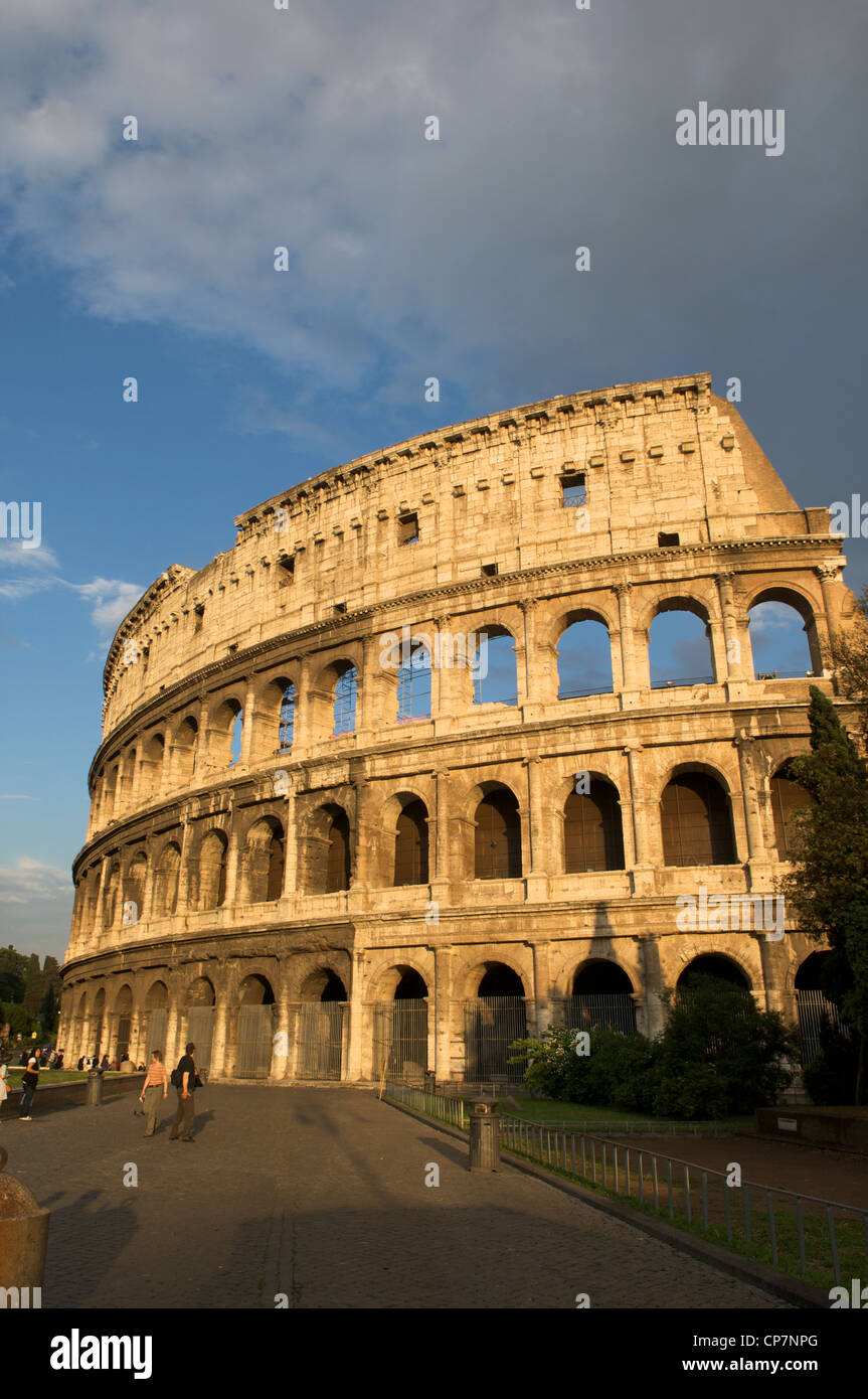 Roman empire architecture hi-res stock photography and images - Alamy