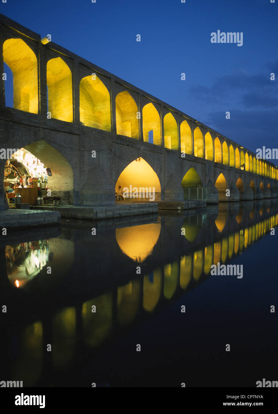 Bridge of 33 arches hi-res stock photography and images - Alamy