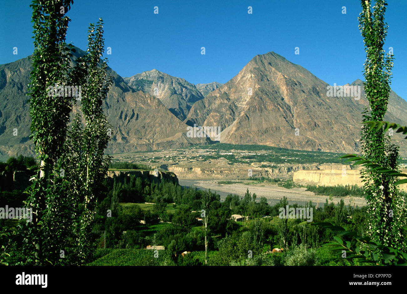 Pakistan, Northern Areas, Gilgit, Jutial, landscape Stock Photo - Alamy