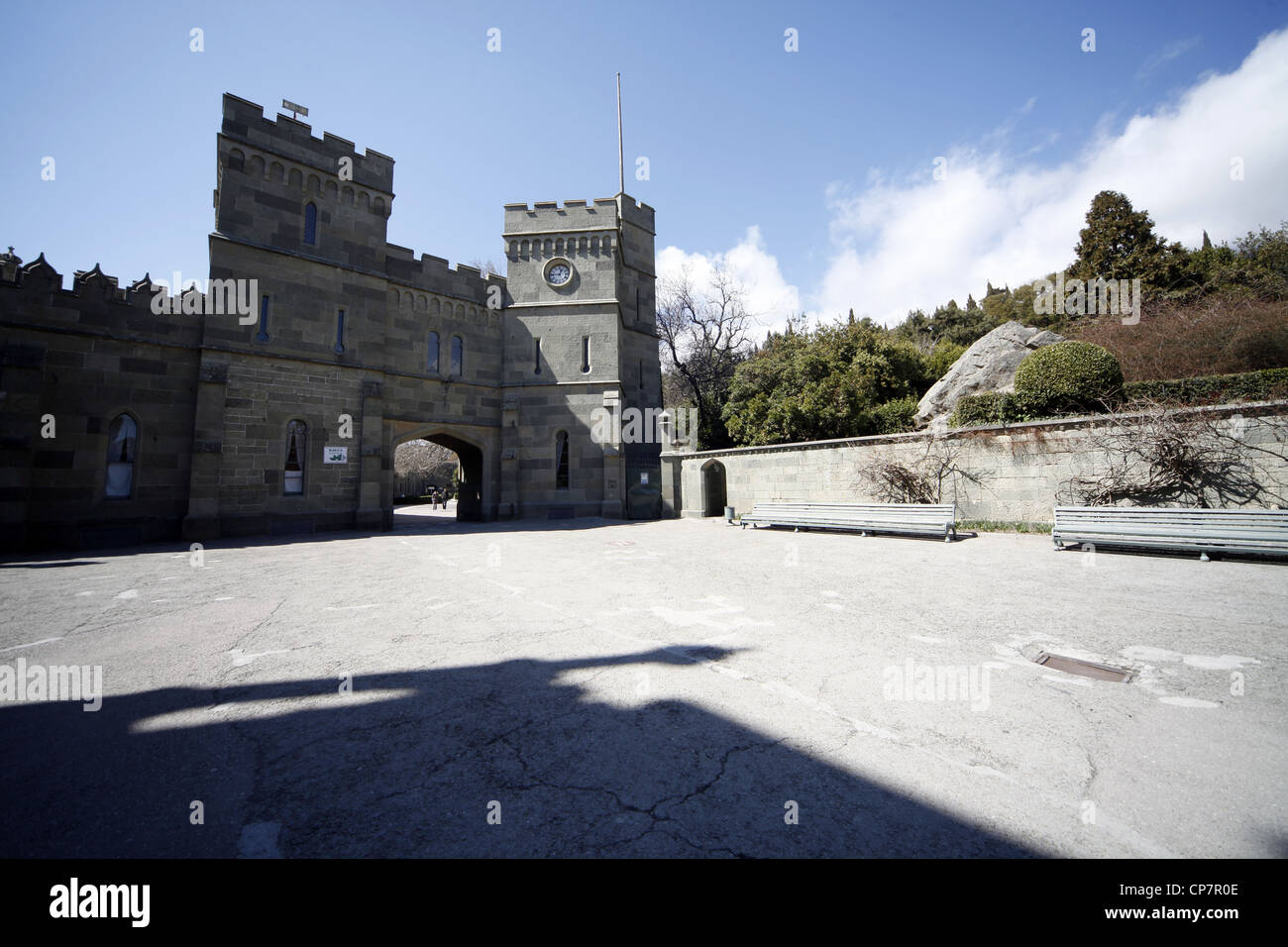 Alupka palace hi-res stock photography and images - Alamy