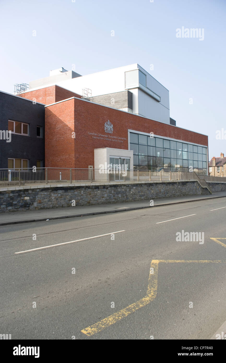 Caernarfon court hi-res stock photography and images - Alamy