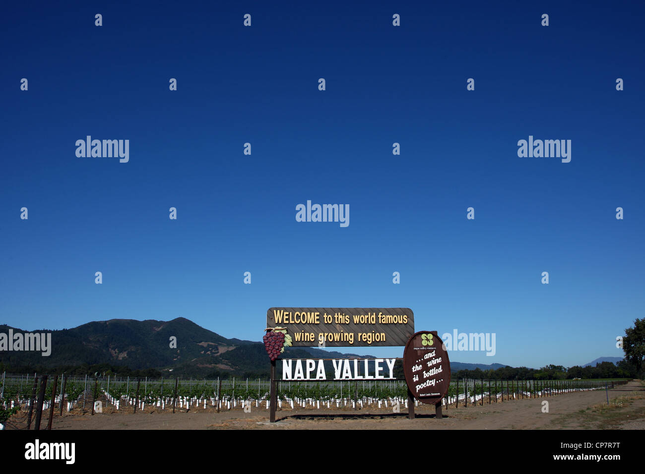 Valley sign hi-res stock photography and images - Alamy