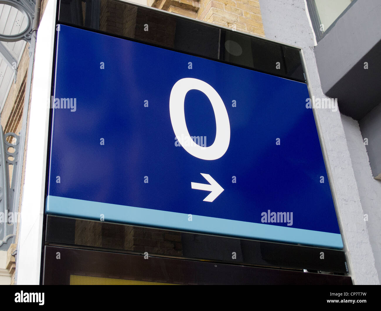 Platform Zero, Kings Cross station, London, UK Stock Photo - Alamy