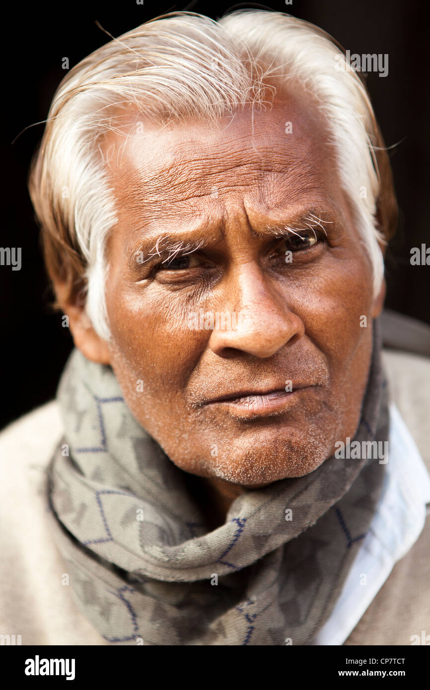 Portrait of Indian old man in Calcutta (Kolkata), India Stock Photo - Alamy